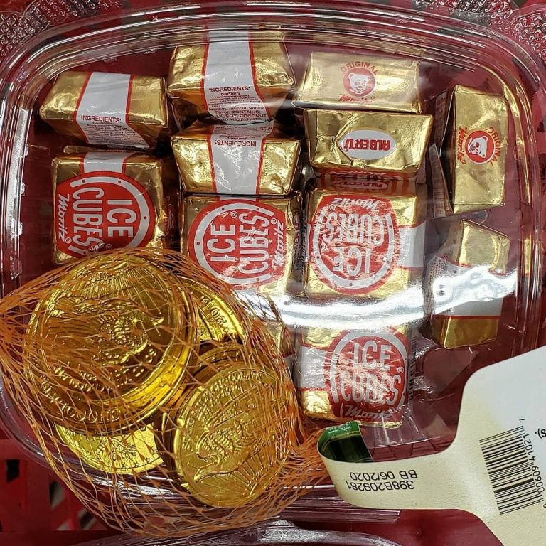 Minnesota's Largest Candy Store: A Candy Store in Jordan, MN (Updated ...